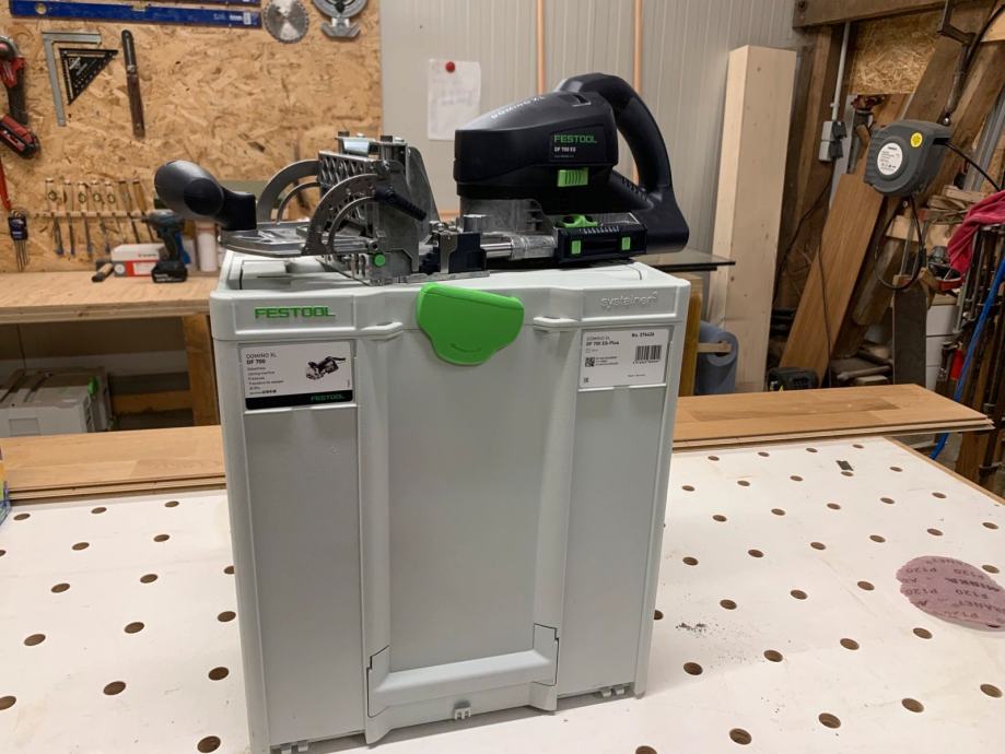 freza Festool Domino DF 700 EQ spojni stroj, kao novo!