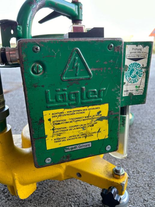 Kotni brusilnik Lagler Unico za parket