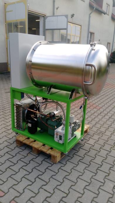 LIOFILIZACIJSKI STROJ (do 40 kg) - model CHWC - 40A
