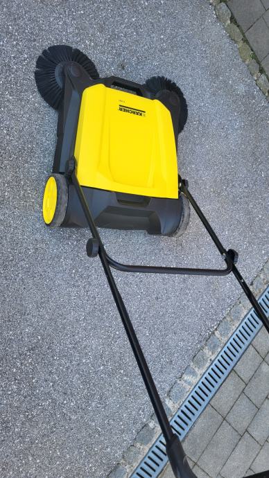 Pometač Karcher S650