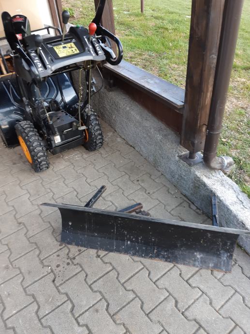 Snežna freza