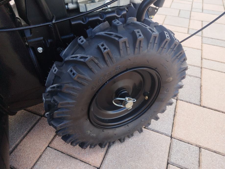 Snow Master snežna freza Professional 86 PRO črna
