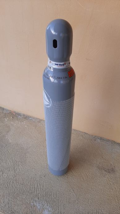 Jeklenka CO2 7,5kg plina