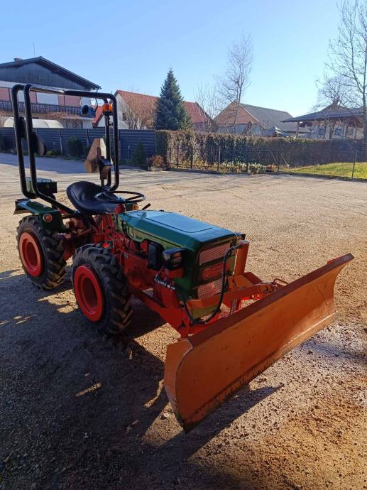 Traktor Tomo Vinkovic