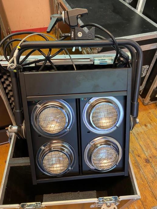 Showtec Stage Blinder 4 DMX