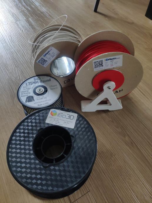 3D delta printer tiskalnik Kossel RepRap (custom build)