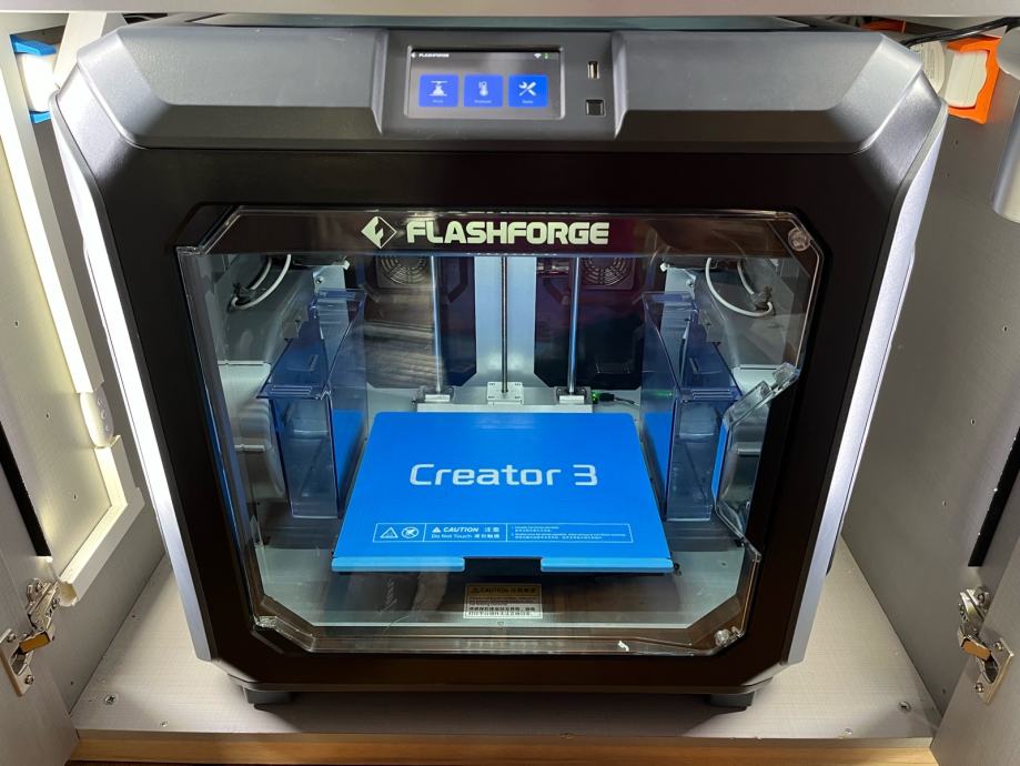 3d tiskalnik/printer flashforge creator 3 v2