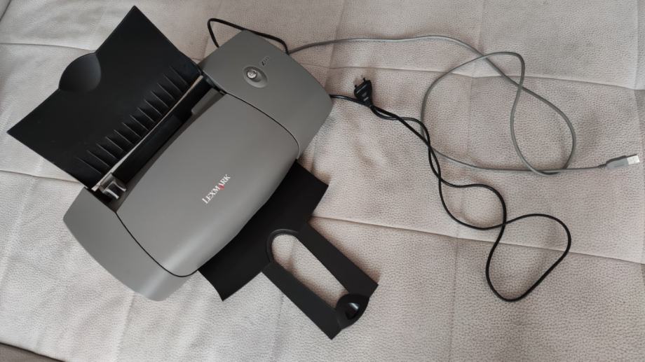 Prodam samo 1x rabljen barvni tiskalnik Lexmark Z515