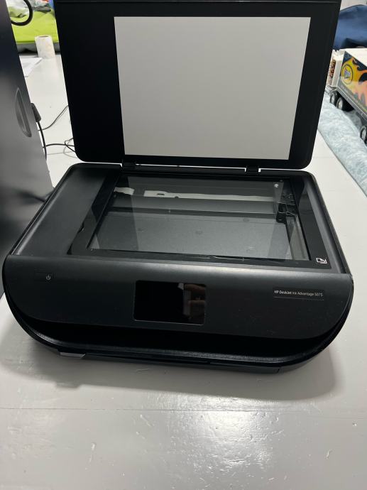 tiskalnik HP DeskJet Ink Advantage 5075