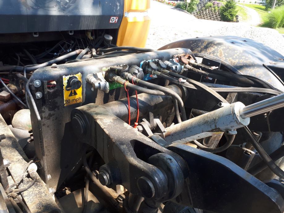 JCB Fastrac 65km/h - pripravljen za delo