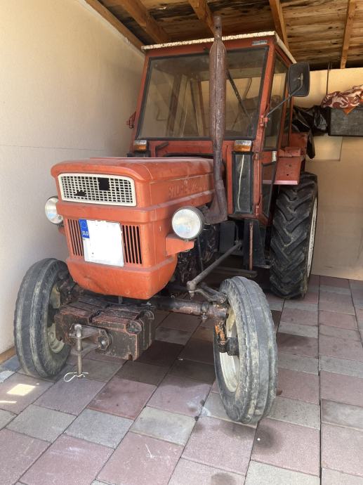 Prodam traktor Fiat Store 402 Super