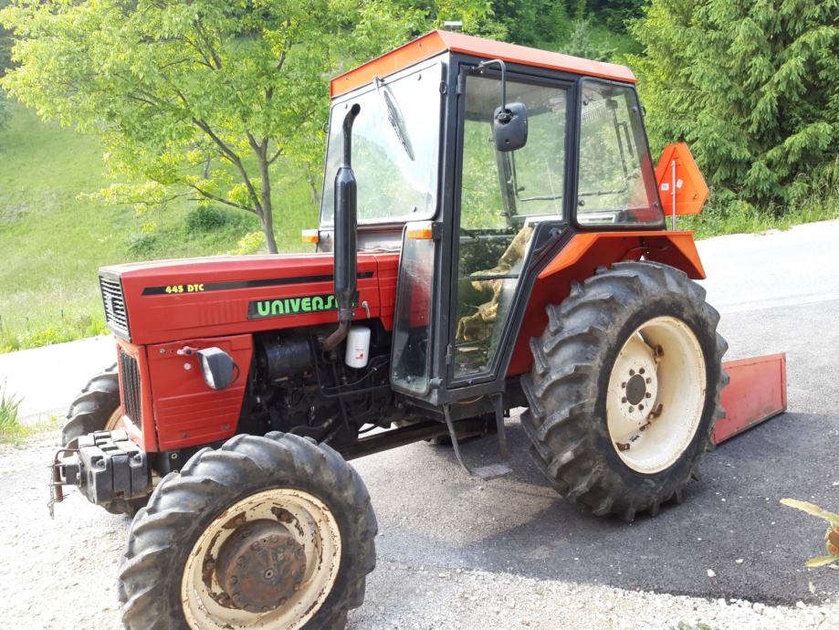Prodam traktor Universal, 45,1997