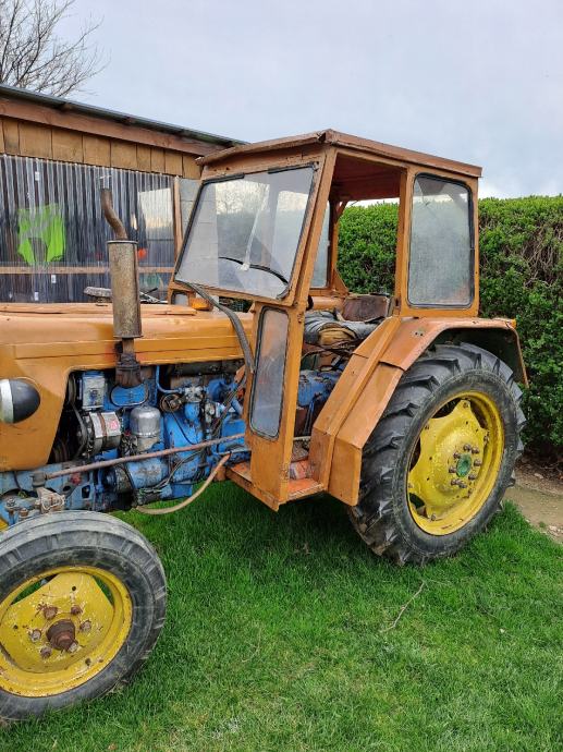Prodam traktor Ursus 335