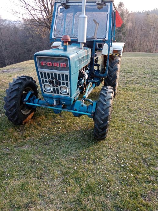 Traktor ford
