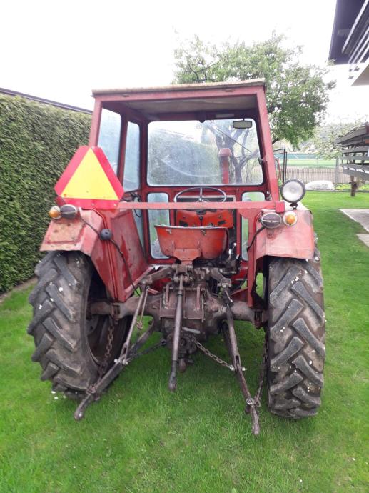 Traktor IMT-533 Delux