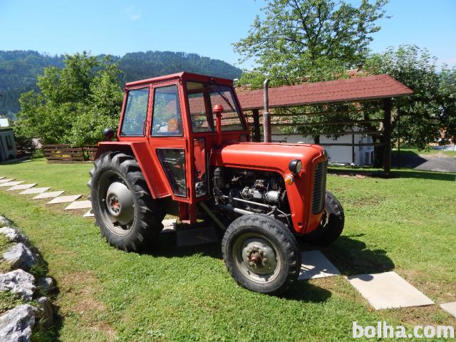 TRAKTOR IMT 533