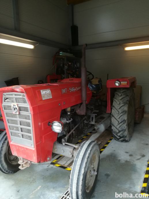 Traktor IMT 540