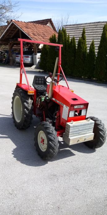 Traktor mali velikan