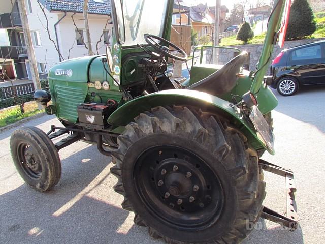 Traktor oldtimer Steyr T 180 l. 1952