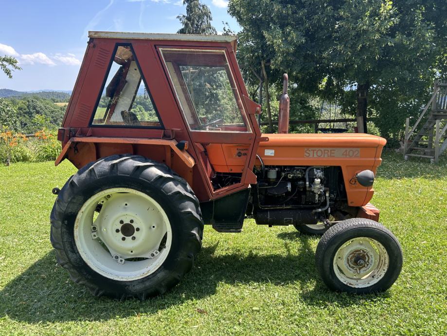 traktor Štore 402