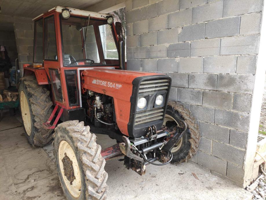 Traktor ŠTORE 504