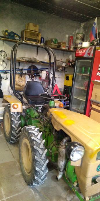 Traktor Tomo Vinkovic