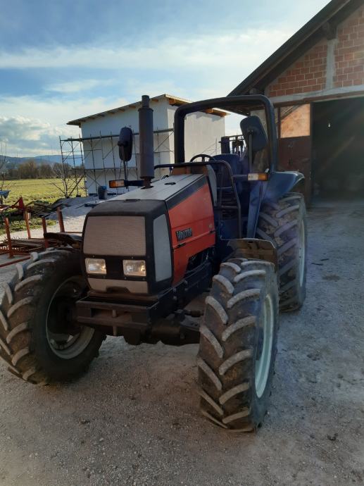 Valtra 600