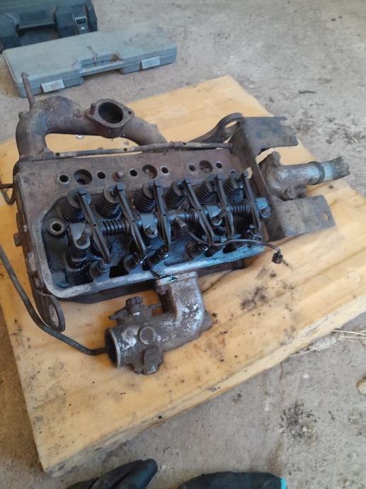 glava motorja imt 335