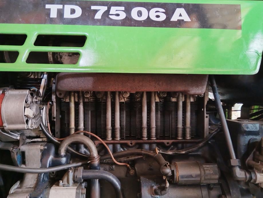 pokrov motorja deutz 7506