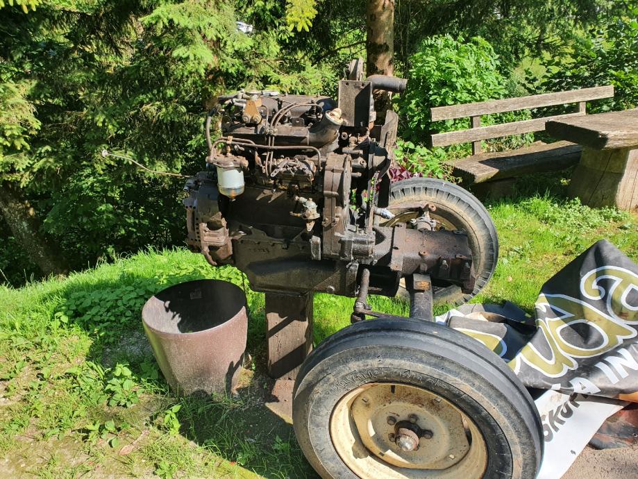 prodam motor traktor štore 402 super (fiat)