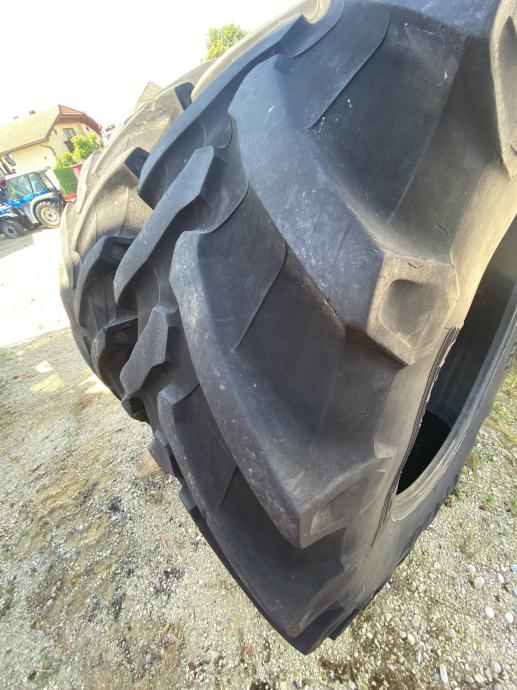 RABLJENE TRAKTORSKE GUME 600/65 R 38