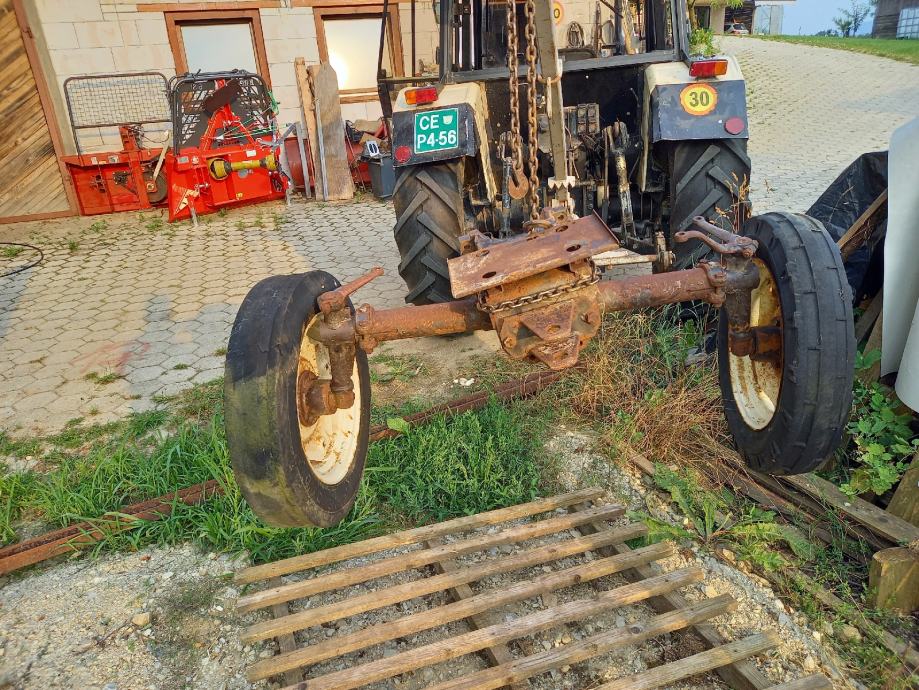 Sprednji most za traktor štore 402
