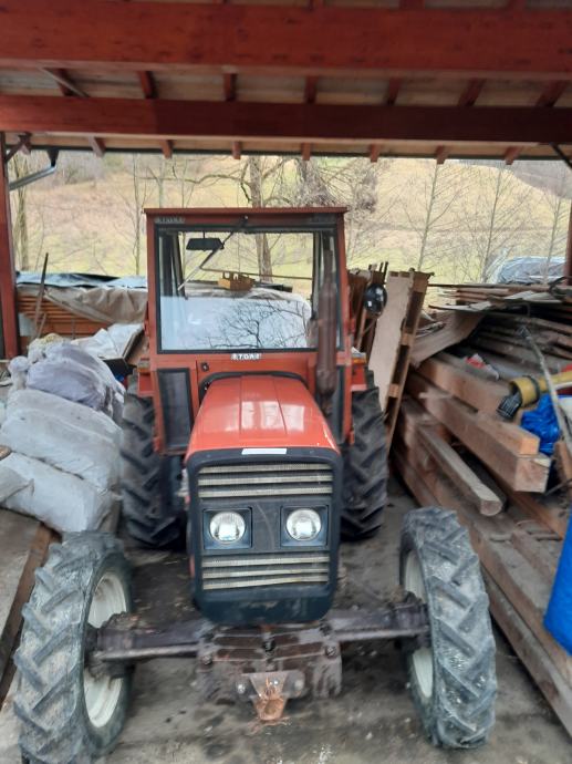 Traktor štore kabina kpl.