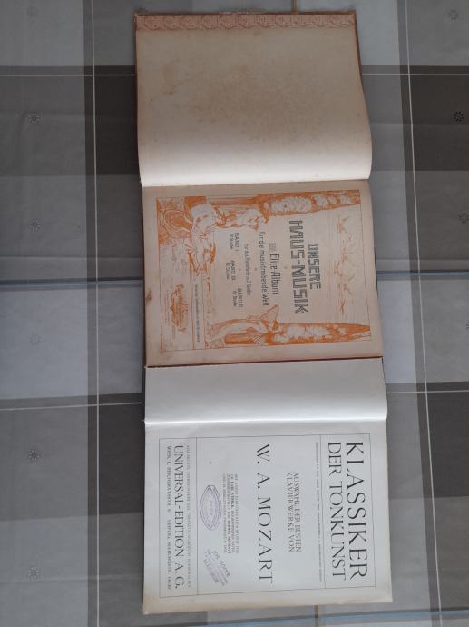 UGODNO PRODAM STARE KNJIGE,GLASBENE NOTE,6 KNJIG