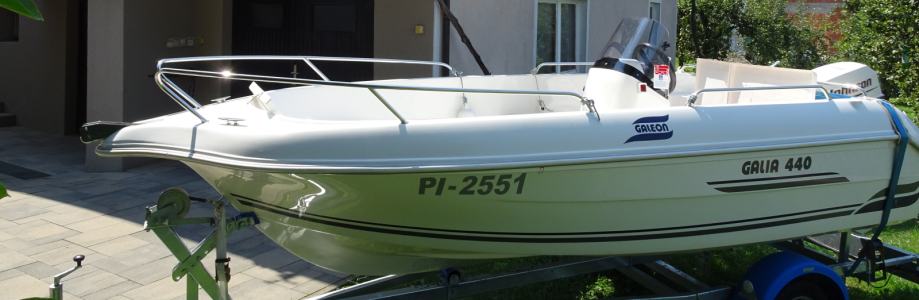 Gliser Galia Galeon 440 OPEN + motor Johnson 40 KM + prikolica