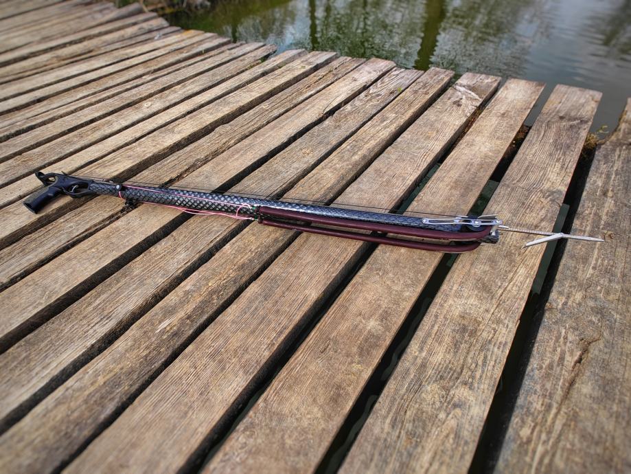 Puška za podvodni ribolov (harpuna) karbonska roller 90