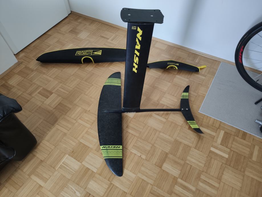 Wingfoil komplet ali posamično Naish , Slingshot , Gong , Eleveight