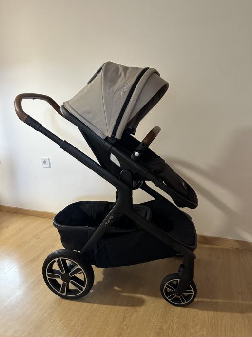 Voziček Nuna demi grow