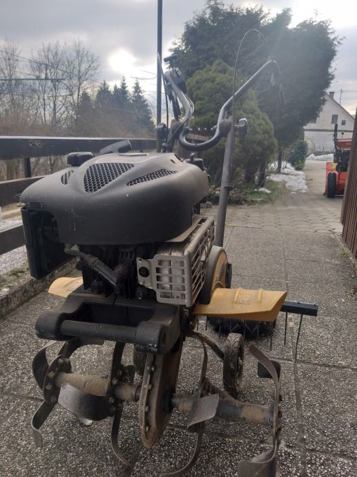 prekopalnik s priključkom texas L x 550