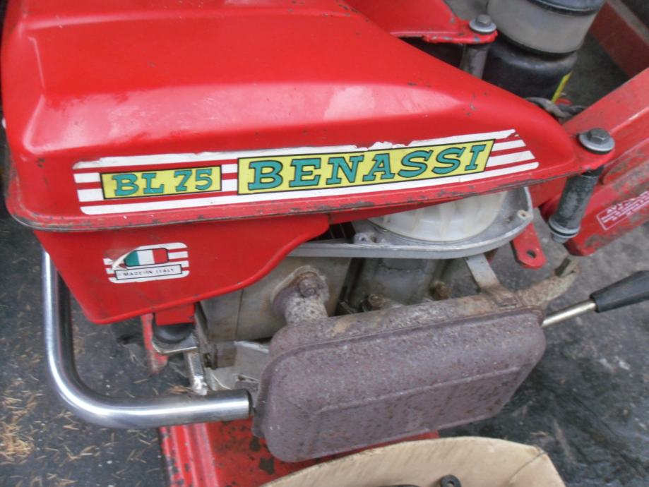 Prodam prekopalnik BENASSI BL 75 po delih