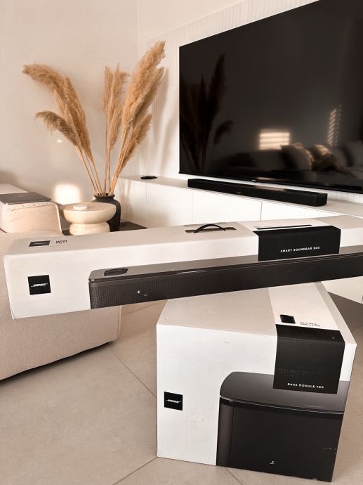 Bose 900 Soundbar + 700 Bass Module