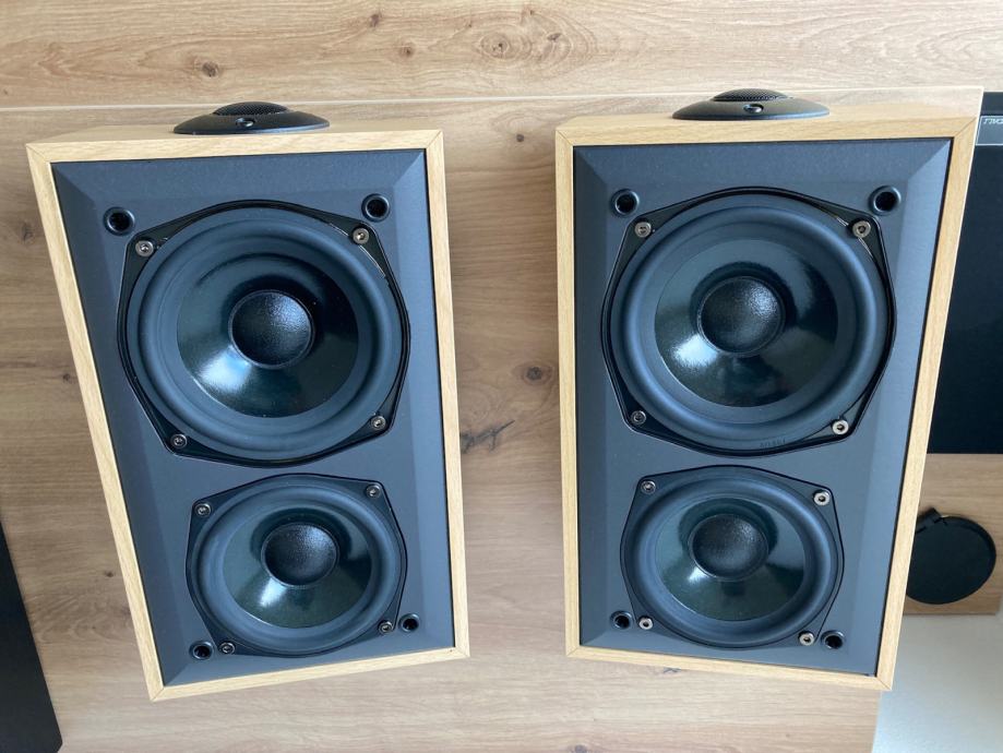 Dali Blue R 1000 stenski surround zvočniki