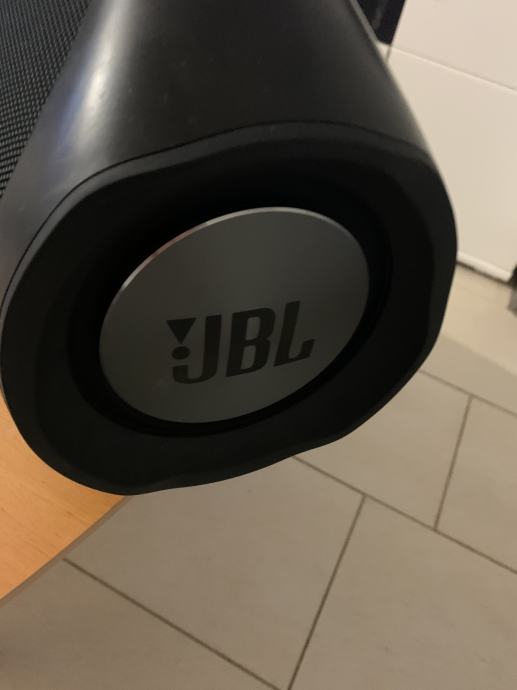 JBL Boombox