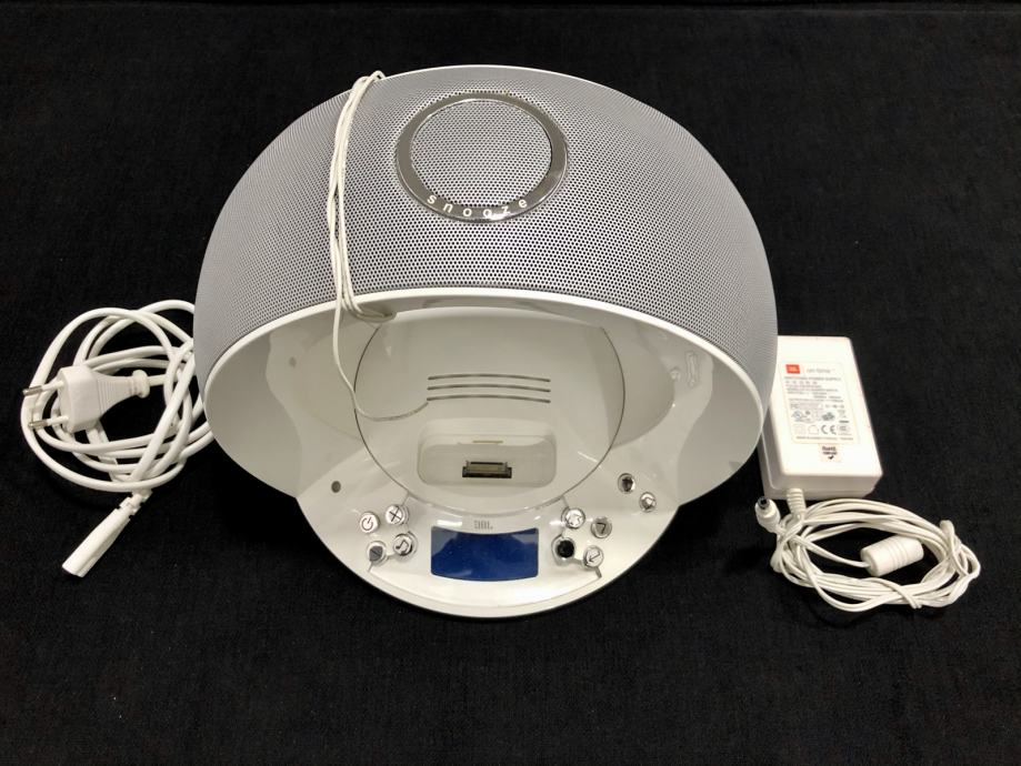 JBL On Time iPod Dock, FM/AM radio, budilka,...