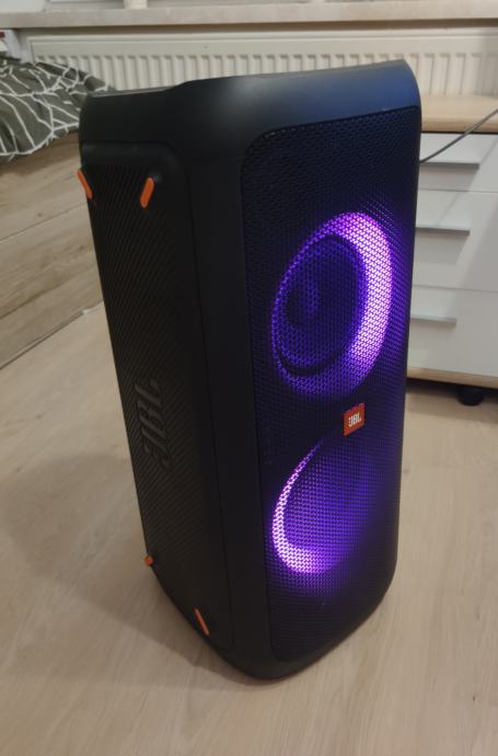 JBL Party Box 200