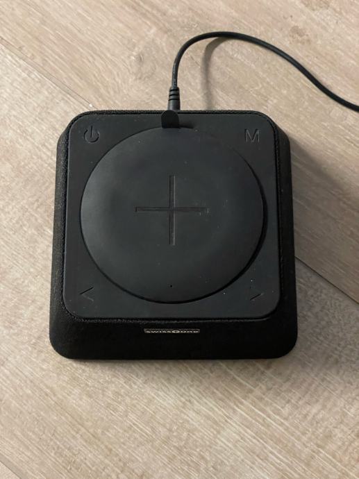 Swisstone Q box Bluetooth speaker FM radio clock, USB Black