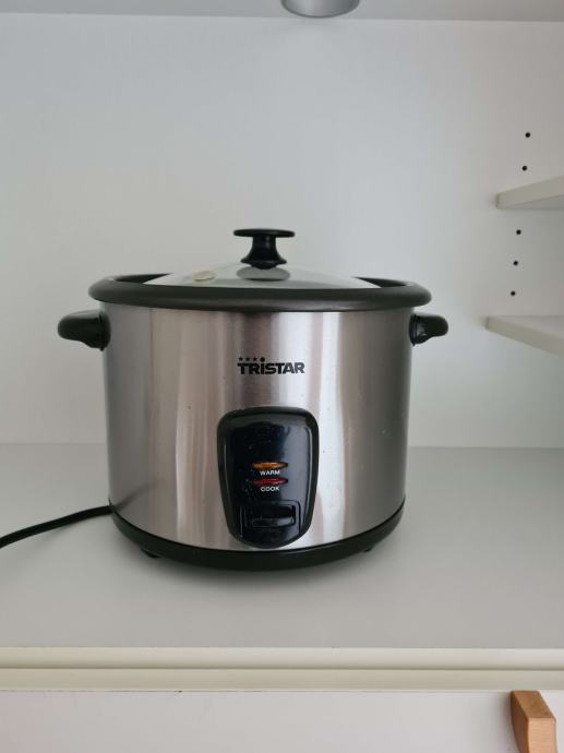 Kuhalnik za riž - Rice Cooker