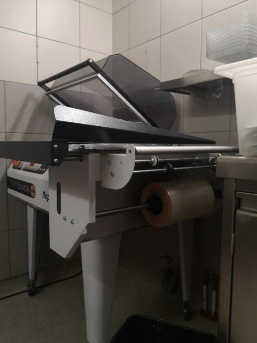 Pakirni stroj, Minipack-Torre Replay 55 Evo, skoraj nerabljen
