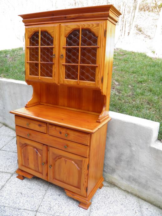 kredenca, retro pohištvo