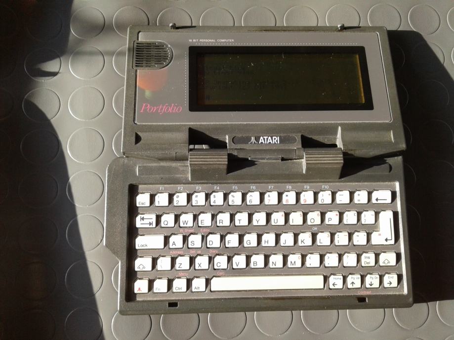 ATARI Classic PC: Atari Portfolio RETRO